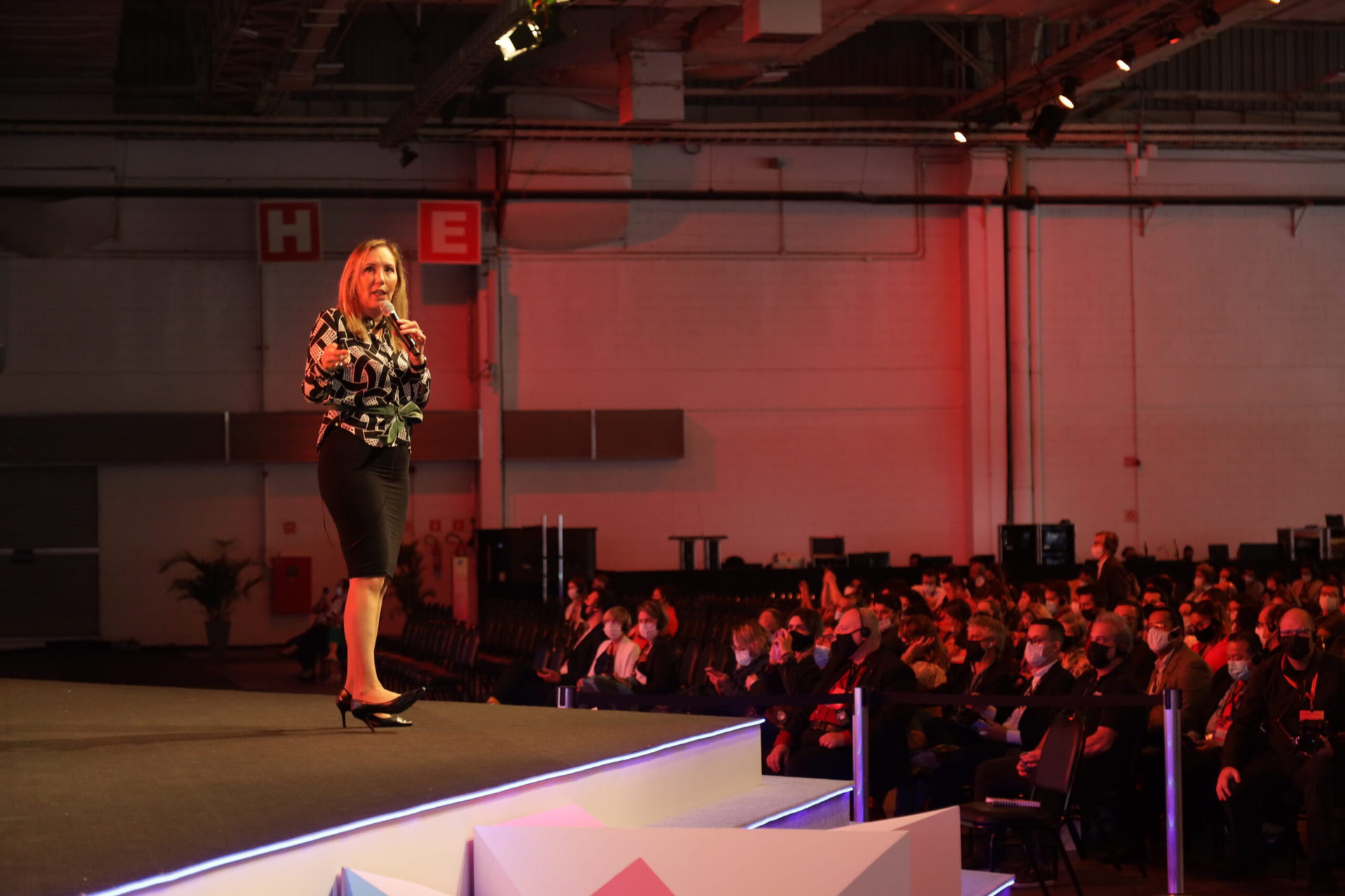 CONESCAP|CONVECON: Martha Gabriel aborda oportunidades da transformação ...