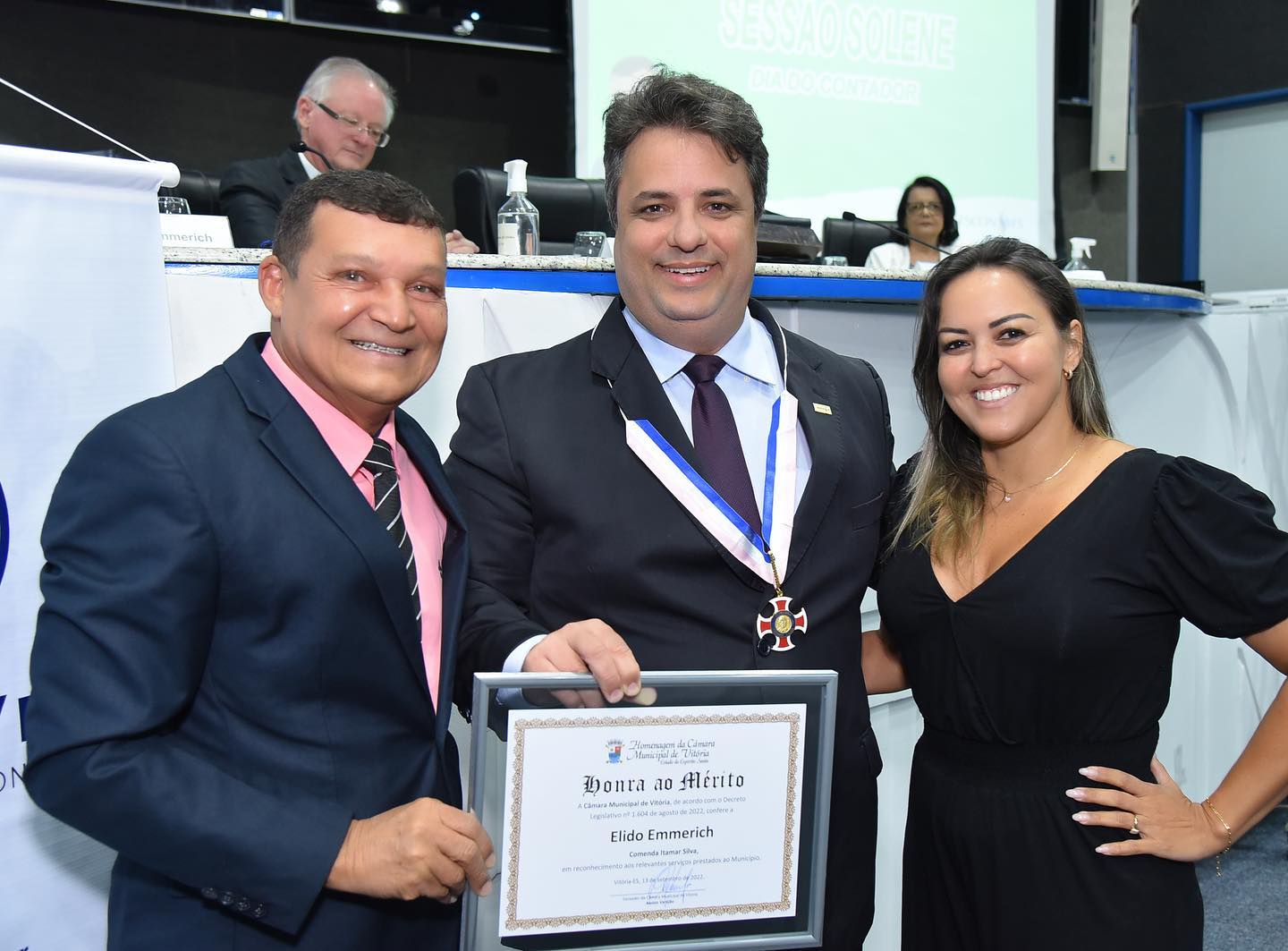 Diretoria e associados do SESCON-ES são homenageados na Câmara de ...